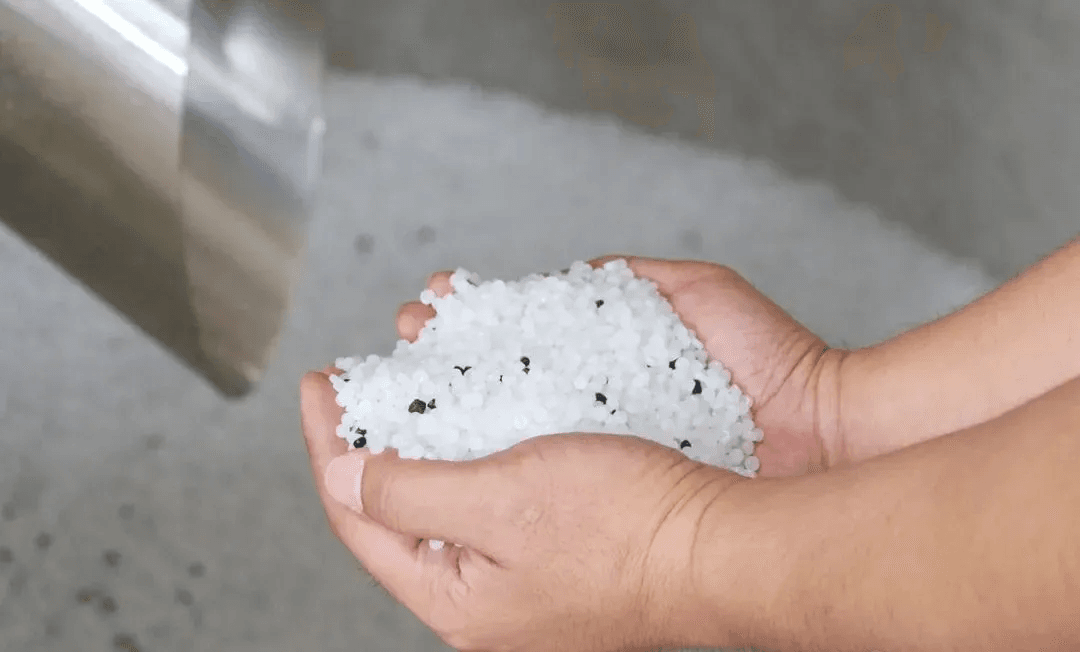 PVC pipe vs PE Pipe: A Comprehensive Comparison of Key Differences